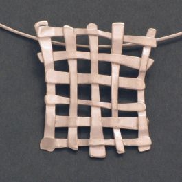 Lattice Untarnished Silver Pendant: uniform and discreet - schmuckwerk ...